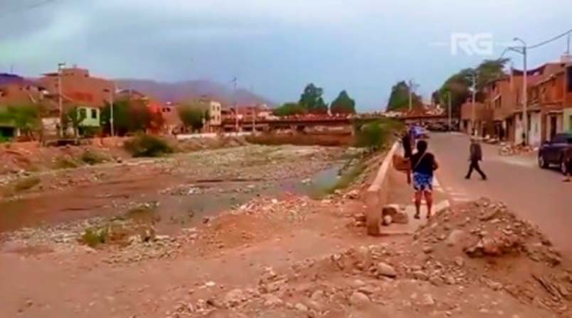 Huaico enorme en Nasca: video de la impresionante precipitación que ...